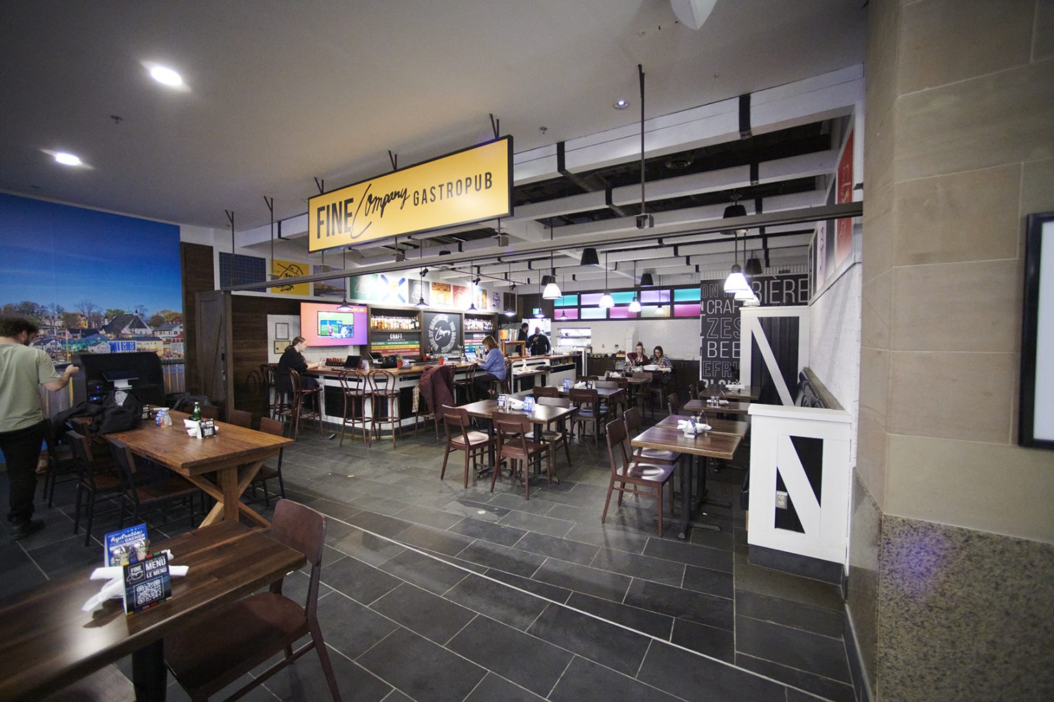 Food & Drink Halifax Airport - Fine Company Gastropub
